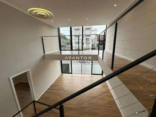 Casa / Sobrado para Venda em Santa Maria/RS Nossa Senhora de Lourdes 4 Quartos