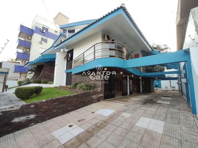 Casa / Sobrado para Venda em Santa Maria/RS Nossa Senhora de Lourdes 6 Quartos