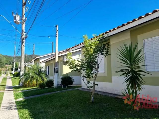 Casa / Sobrado para Venda em Santa Maria/RS Nossa Senhora de Lourdes 2 Quartos