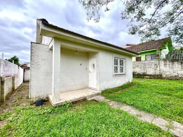 Casa / Sobrado para Venda em Santa Maria/RS Nossa Senhora de Lourdes 2 Quartos