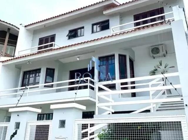 Casa / Sobrado para Venda em Santa Maria/RS Nossa Senhora de Lourdes 3 Quartos