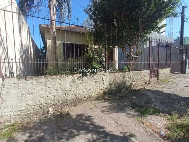 Casa / Sobrado para Venda em Santa Maria/RS Nossa Senhora Medianeira 4 Quartos