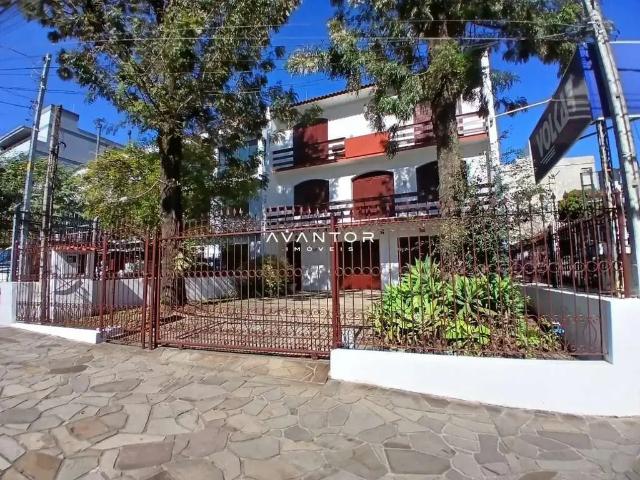 Casa / Sobrado para Venda em Santa Maria/RS Nossa Senhora Medianeira 4 Quartos