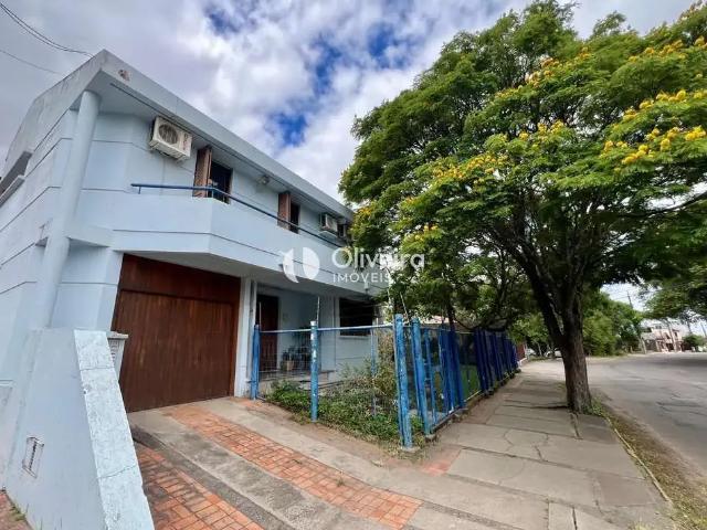Casa / Sobrado para Venda em Santa Maria/RS Nossa Senhora Medianeira 5 Quartos