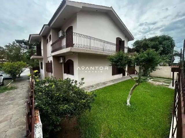 Casa / Sobrado para Venda em Santa Maria/RS Nossa Senhora Medianeira 5 Quartos