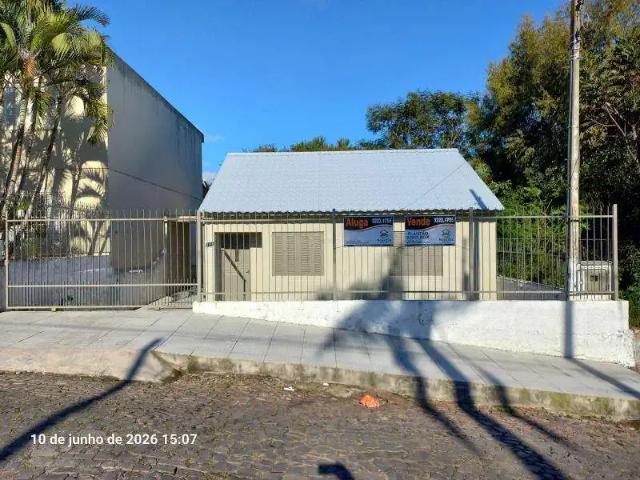 Casa / Sobrado para Venda em Santa Maria/RS Nossa Senhora Medianeira 2 Quartos
