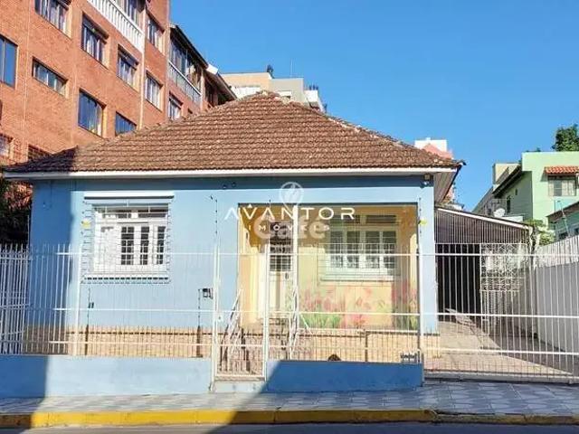Casa / Sobrado para Venda em Santa Maria/RS Bonfim 5 Quartos