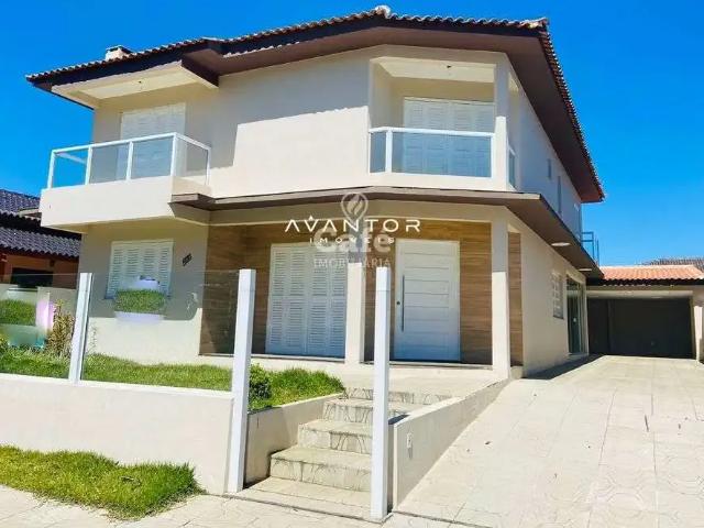 Casa / Sobrado para Venda em Santa Maria/RS Camobi 4 Quartos
