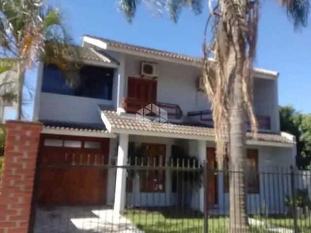 Casa / Sobrado para Venda em Santa Maria/RS Camobi 5 Quartos