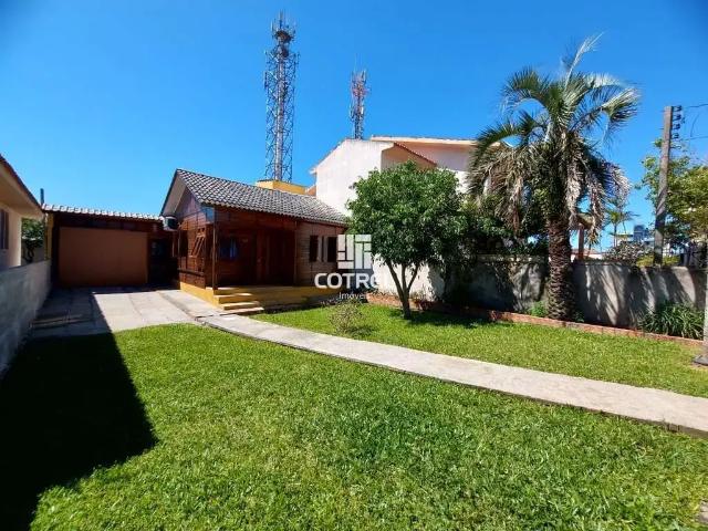 Casa / Sobrado para Venda em Santa Maria/RS Camobi 2 Quartos