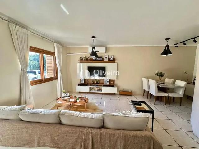 Casa / Sobrado para Venda em Santa Maria/RS Camobi 2 Quartos