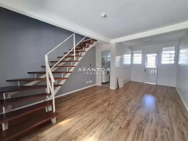 Casa / Sobrado para Venda em Santa Maria/RS Camobi 2 Quartos