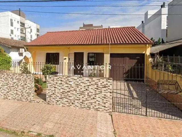Casa / Sobrado para Venda em Santa Maria/RS Camobi 2 Quartos