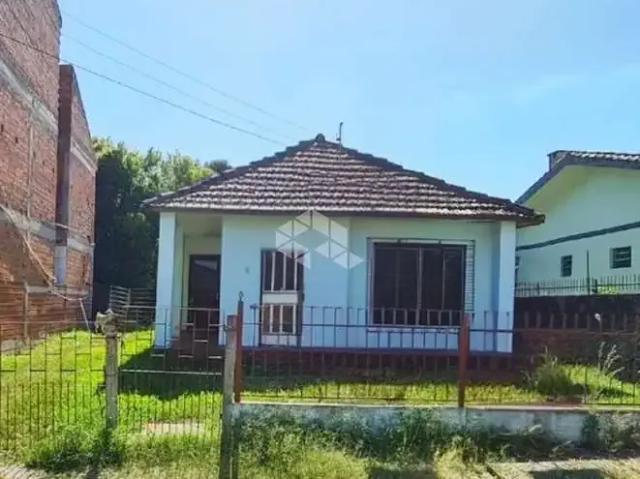 Casa / Sobrado para Venda em Santa Maria/RS Camobi 2 Quartos