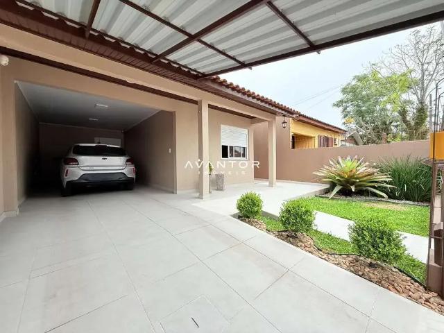 Casa / Sobrado para Venda em Santa Maria/RS Camobi 3 Quartos