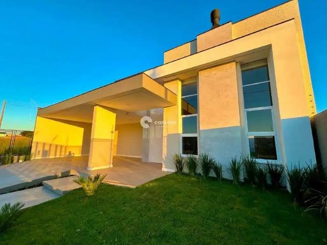 Casa / Sobrado para Venda em Santa Maria/RS Camobi 3 Quartos