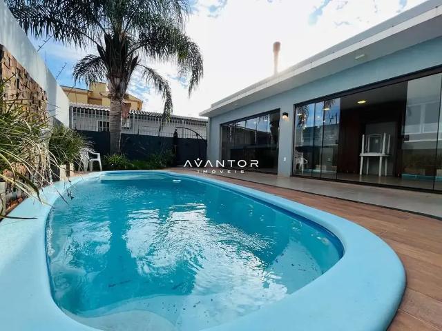Casa / Sobrado para Venda em Santa Maria/RS Camobi 3 Quartos