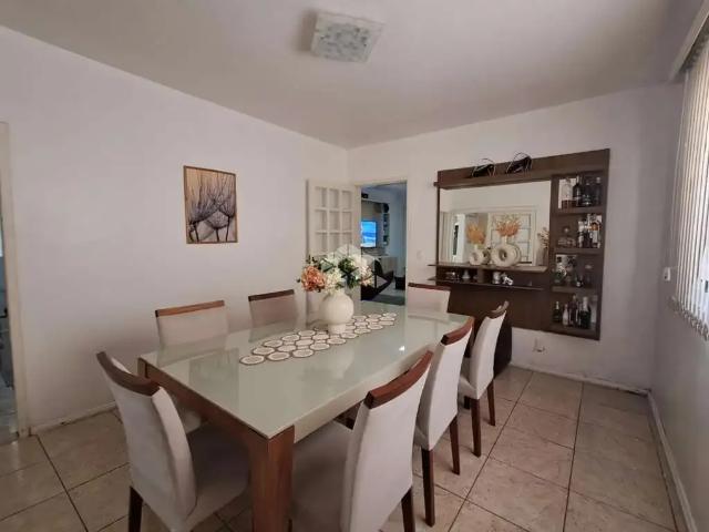 Casa / Sobrado para Venda em Santa Maria/RS Camobi 3 Quartos
