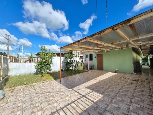 Casa / Sobrado para Venda em Santa Maria/RS Camobi 3 Quartos