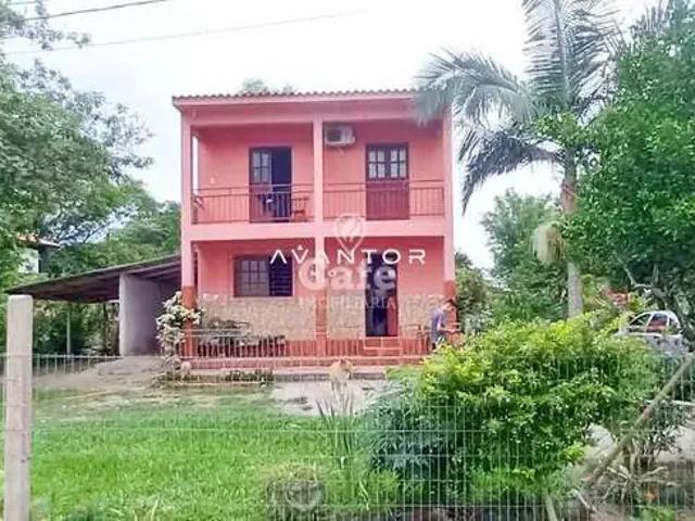 Casa / Sobrado para Venda em Santa Maria/RS Camobi 3 Quartos