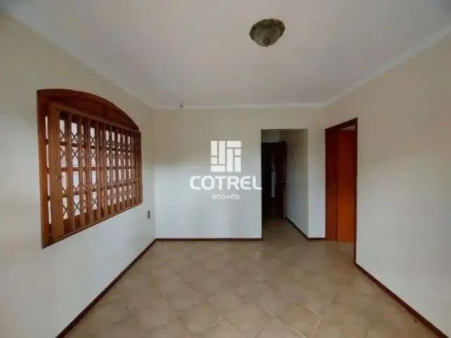 Casa / Sobrado para Venda em Santa Maria/RS Camobi 3 Quartos