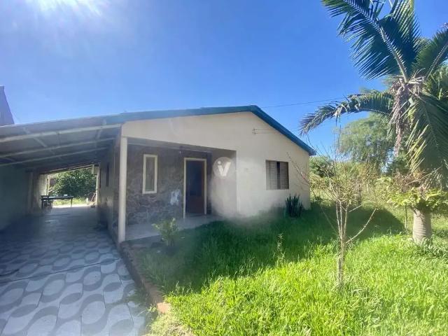 Casa / Sobrado para Venda em Santa Maria/RS Camobi 3 Quartos