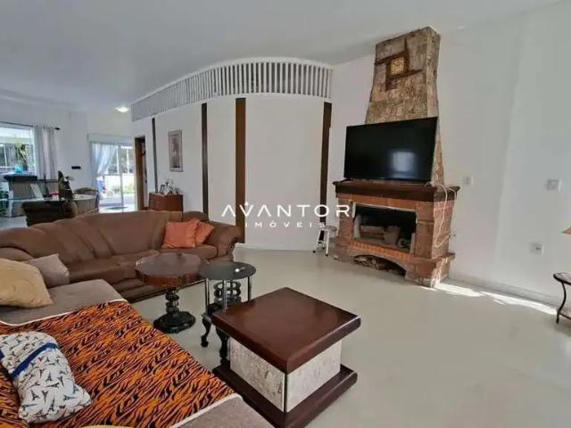 Casa / Sobrado para Venda em Santa Maria/RS Camobi 3 Quartos