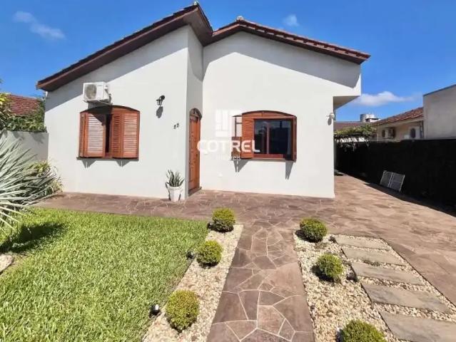 Casa / Sobrado para Venda em Santa Maria/RS Camobi 3 Quartos