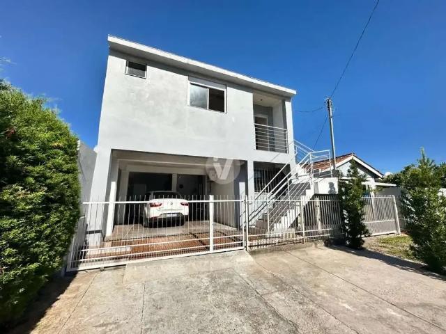 Casa / Sobrado para Venda em Santa Maria/RS Camobi 3 Quartos