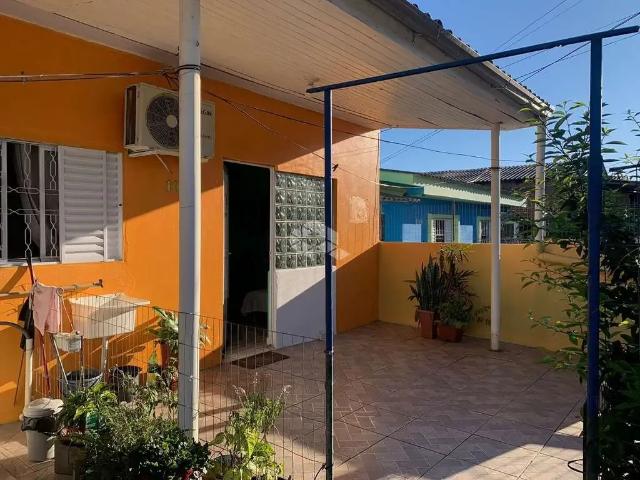 Casa / Sobrado para Venda em Santa Maria/RS Camobi 3 Quartos