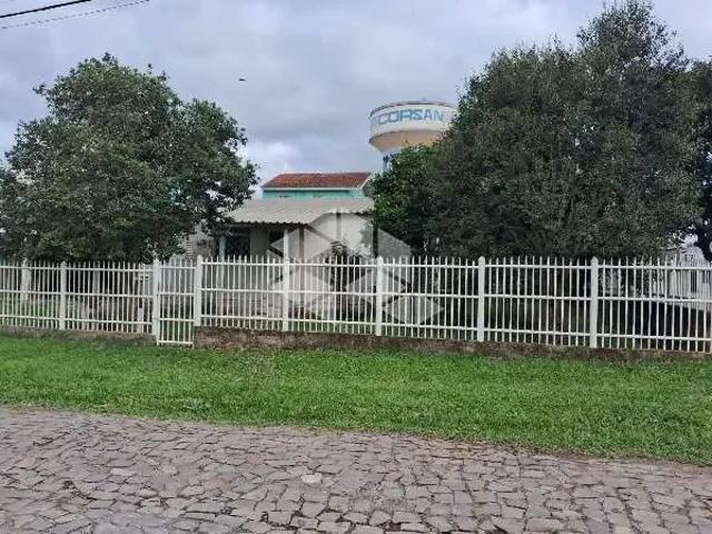 Casa / Sobrado para Venda em Santa Maria/RS Camobi 3 Quartos