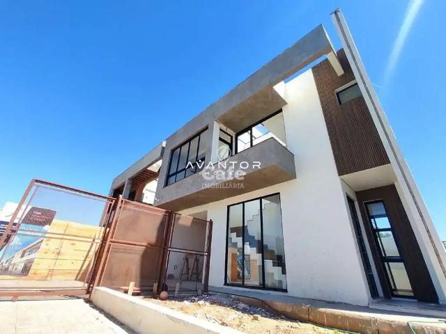 Casa / Sobrado para Venda em Santa Maria/RS Cerrito 3 Quartos