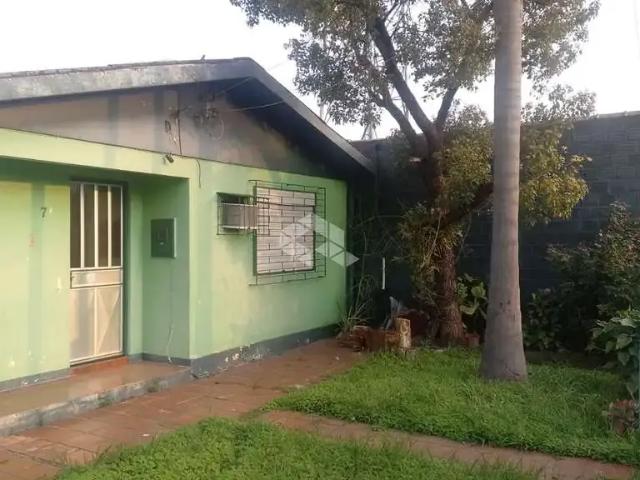 Casa / Sobrado para Venda em Santa Maria/RS Divina Providência 3 Quartos