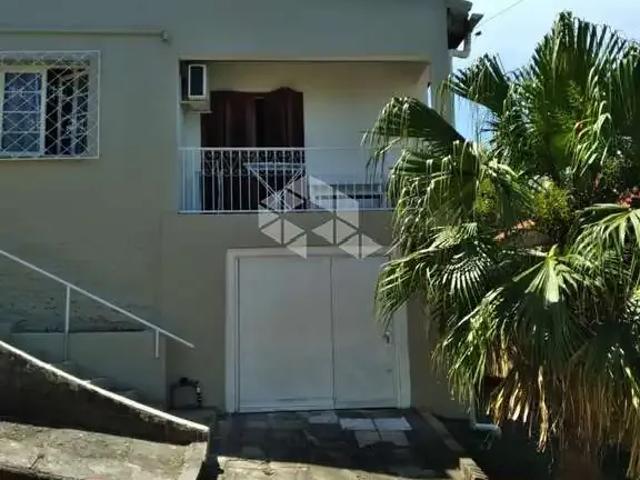 Casa / Sobrado para Venda em Santa Maria/RS Itararé 3 Quartos