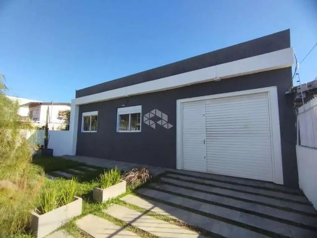 Casa / Sobrado para Venda em Santa Maria/RS Juscelino Kubitschek 5 Quartos