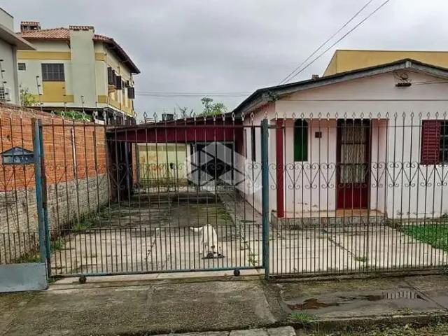 Casa / Sobrado para Venda em Santa Maria/RS Passo D'Areia 4 Quartos