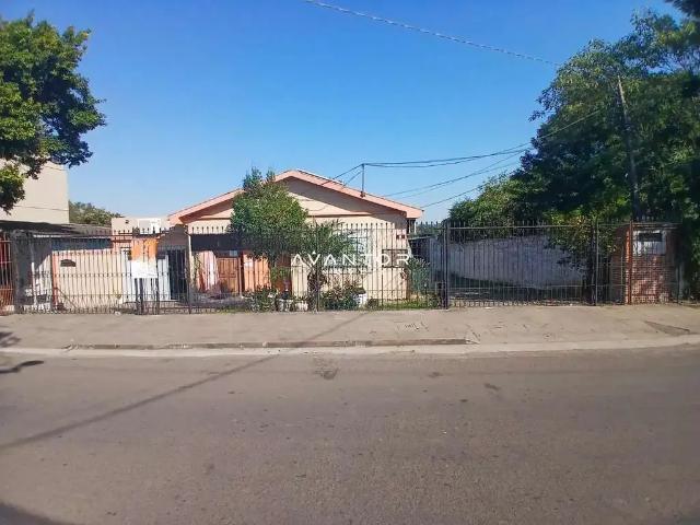 Casa / Sobrado para Venda em Santa Maria/RS Passo D'Areia 5 Quartos