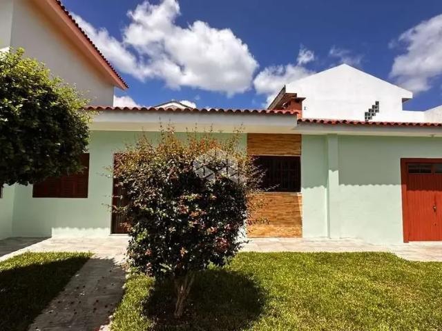 Casa / Sobrado para Venda em Santa Maria/RS Passo D'Areia 5 Quartos