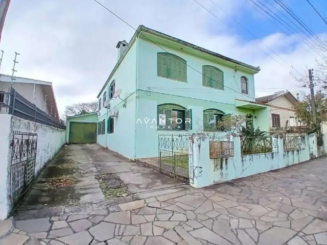Casa / Sobrado para Venda em Santa Maria/RS Passo D'Areia 5 Quartos