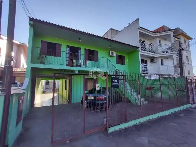 Casa / Sobrado para Venda em Santa Maria/RS Passo D'Areia 6 Quartos