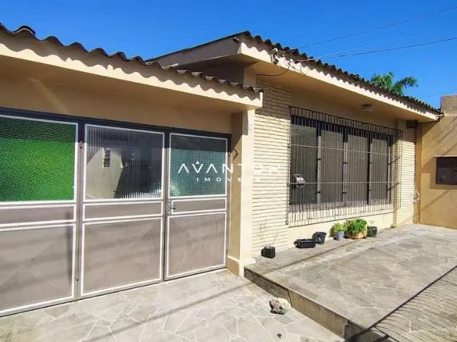 Casa / Sobrado para Venda em Santa Maria/RS Passo D'Areia 3 Quartos