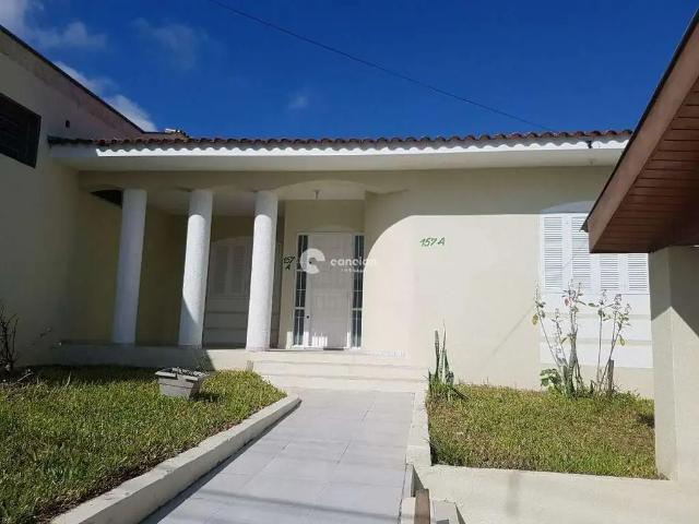 Casa / Sobrado para Venda em Santa Maria/RS Passo D'Areia 3 Quartos