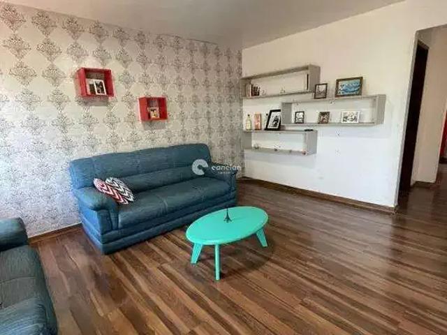 Casa / Sobrado para Venda em Santa Maria/RS Patronato 8 Quartos