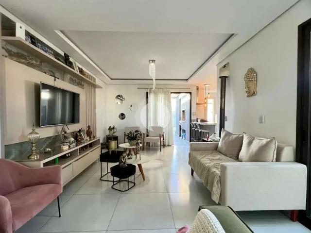 Casa / Sobrado para Venda em Santa Maria/RS São José 3 Quartos