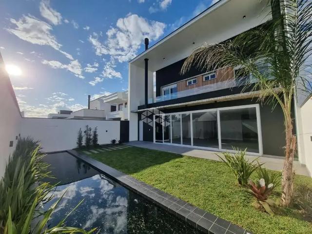Casa / Sobrado para Venda em Santa Maria/RS São José 3 Quartos