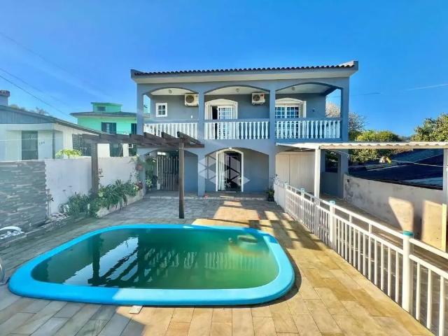 Casa / Sobrado para Venda em Santa Maria/RS Salgado Filho 4 Quartos