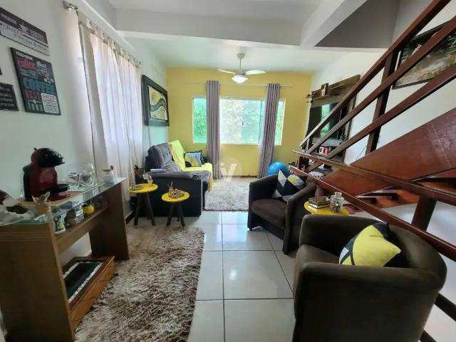 Casa / Sobrado para Venda em Santa Maria/RS Tomazetti 2 Quartos