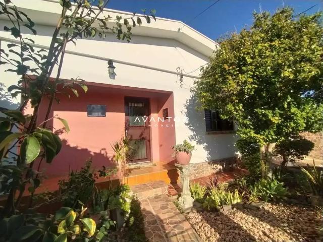 Casa / Sobrado para Venda em Santa Maria/RS Tomazetti 3 Quartos