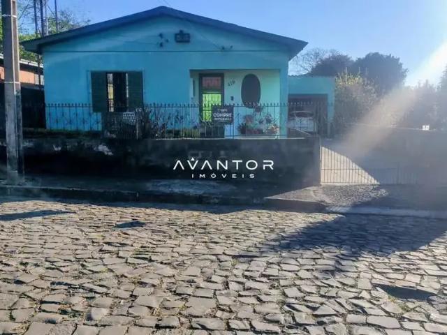 Casa / Sobrado para Venda em Santa Maria/RS Urlândia 5 Quartos