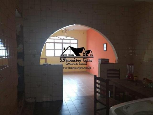 Casa Sobrado para Venda em Santa Rita Aparecida SP
